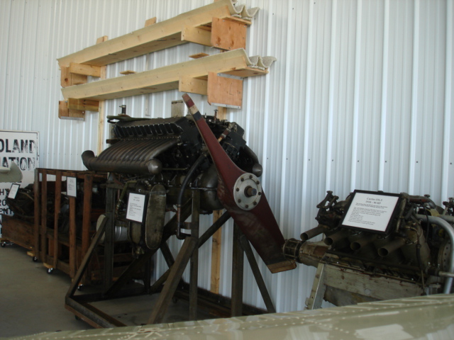 8' Feet 1931 Curtis D-12 - 42771 | Antique Boat America
