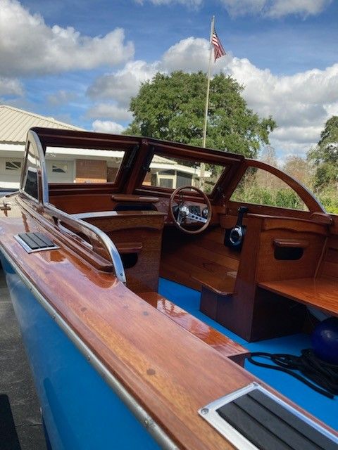 16 Feet 1953 Holmes - 45483 | Antique Boat America