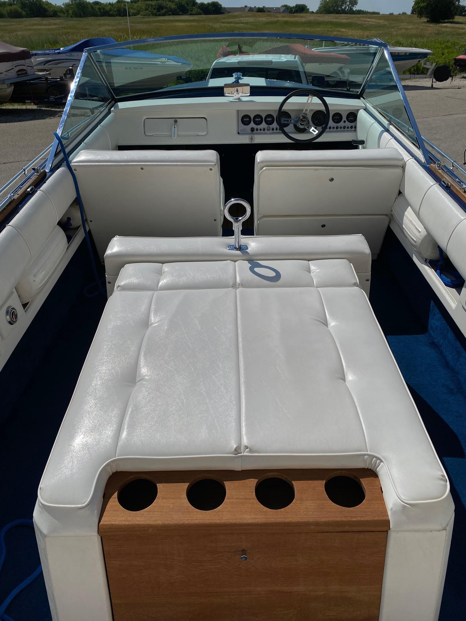 22 Feet 1982 Century - 45575 | Antique Boat America