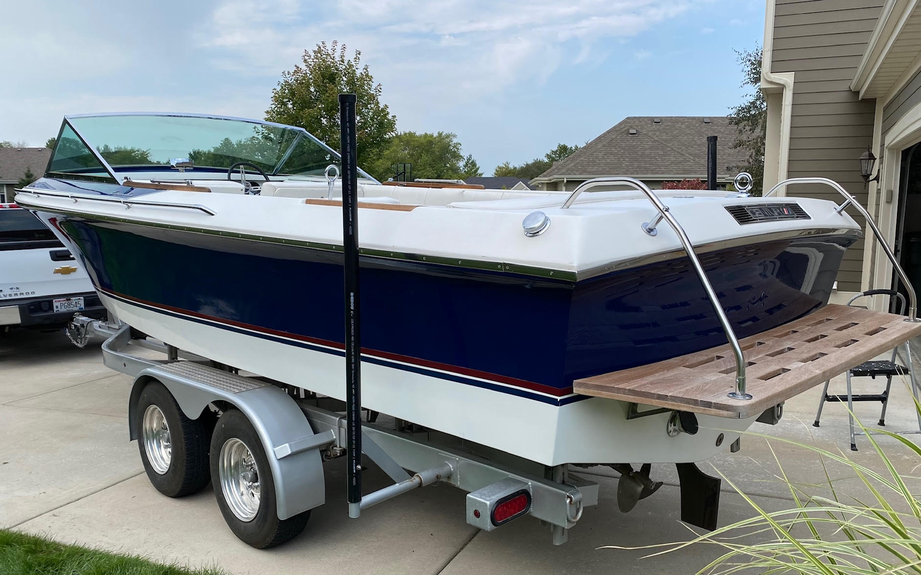 22 Feet 1982 Century - 45575 | Antique Boat America