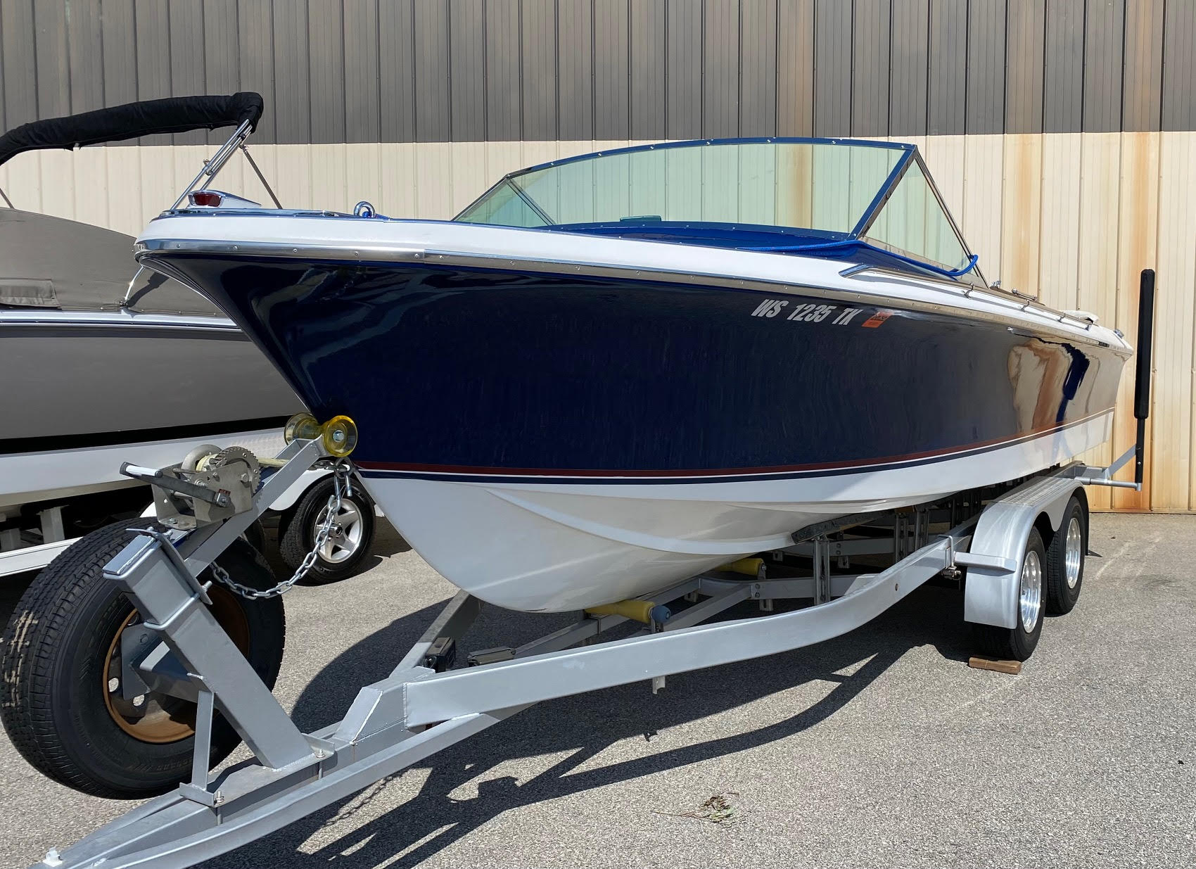 22 Feet 1982 Century - 45575 | Antique Boat America