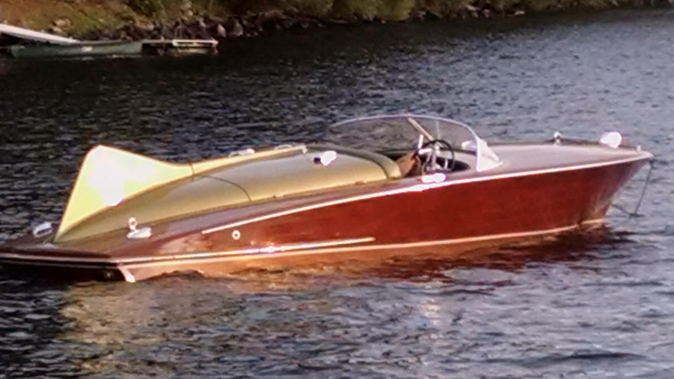 21ft. Feet 1955 Chris-Craft Cobra - 46987 | Antique Boat America