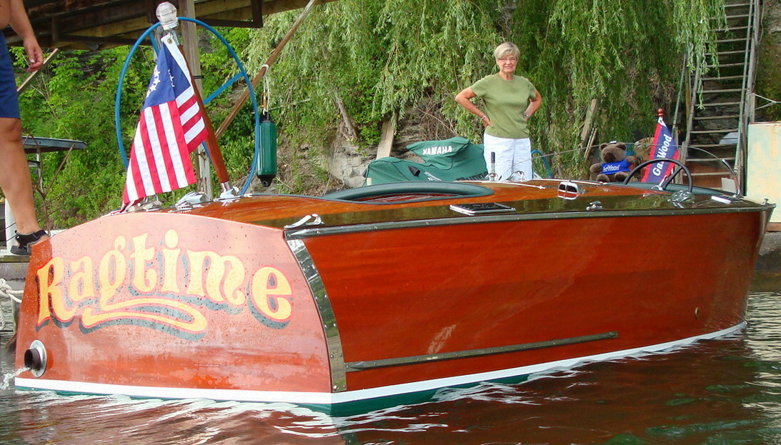 18 Feet 1934 GarWood - 48441 | Antique Boat America