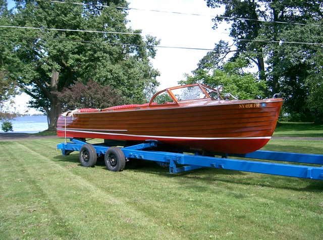 25'6" Feet 1949 Custom Grew/Hutchinson - 48462 | Antique Boat America