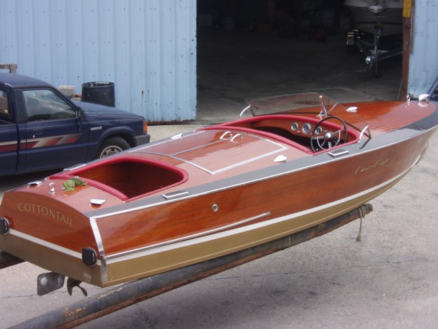 19'6 Feet 1951 Chris Craft Racing Runabout - 27402 | Antique Boat America