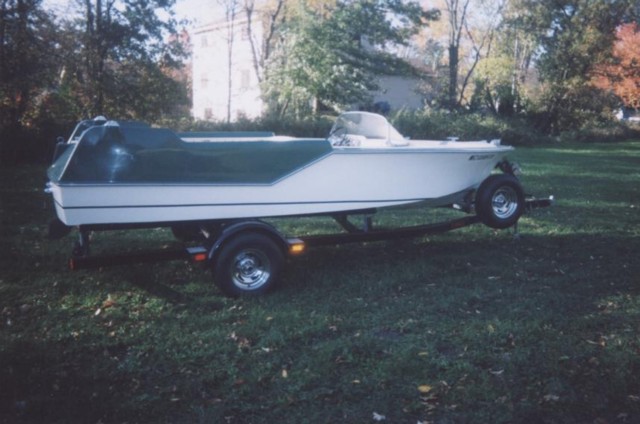 19'6 Feet 1956 Arena Craft Barracuda - 27664 | Antique Boat America