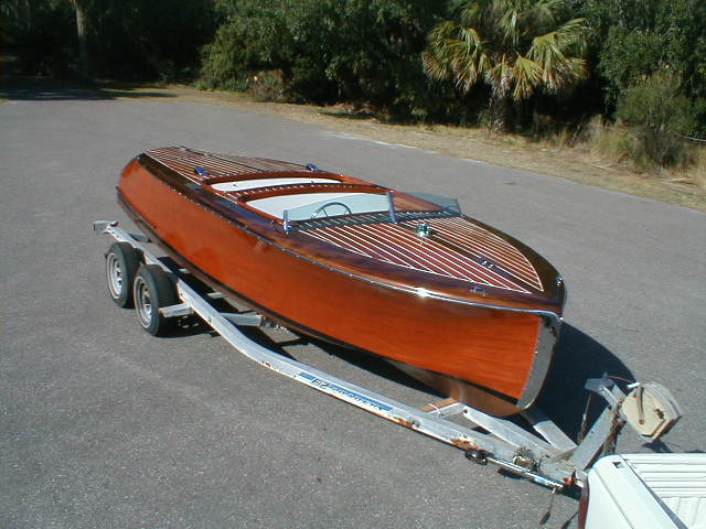 20 Feet 2008 Custom Barrel Back - 29150 | Antique Boat America