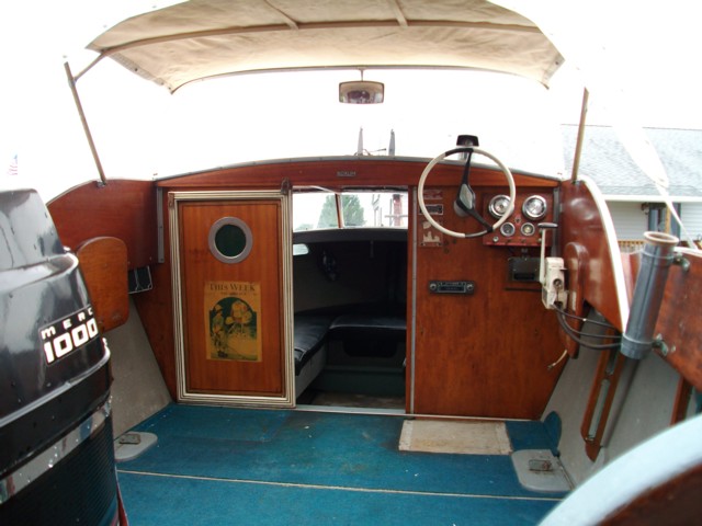 18' Feet 1961 Borum Voyager Outboard - 29224 | Antique Boat America