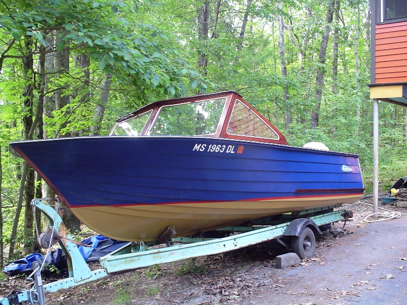 18 Feet 1963 Cruisers Inc Outboard - 31173 | Antique Boat America