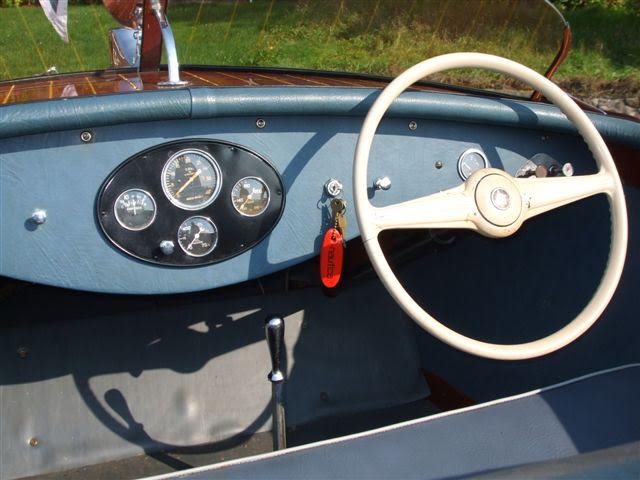 16 Feet 1946 Gar Wood Deluxe Utility - 36808 | Antique Boat America