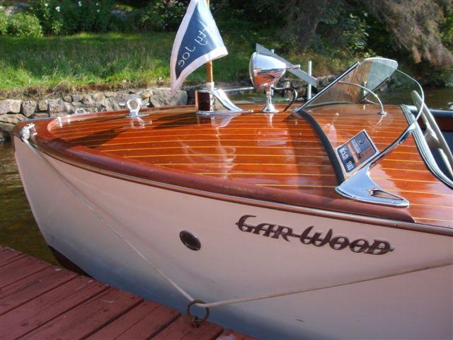 16 Feet 1946 Gar Wood Deluxe Utility - 36808 | Antique Boat America