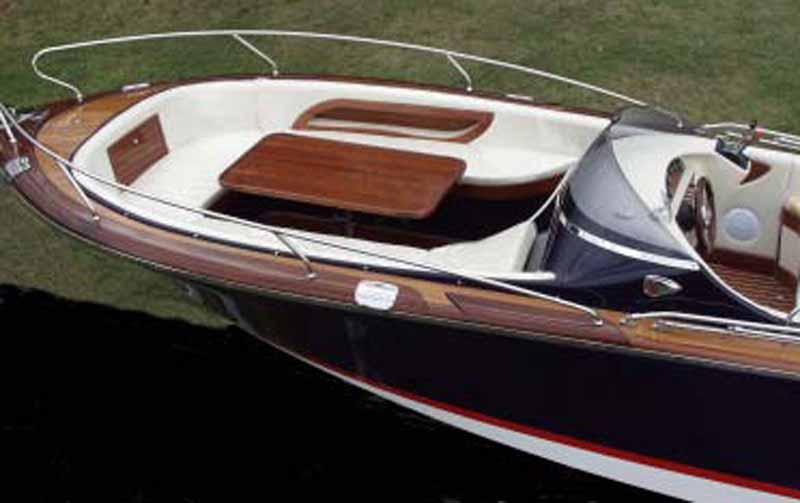 23 Feet 2006 Oceanus 23 Open Bow Runabout - 39668 | Antique Boat America